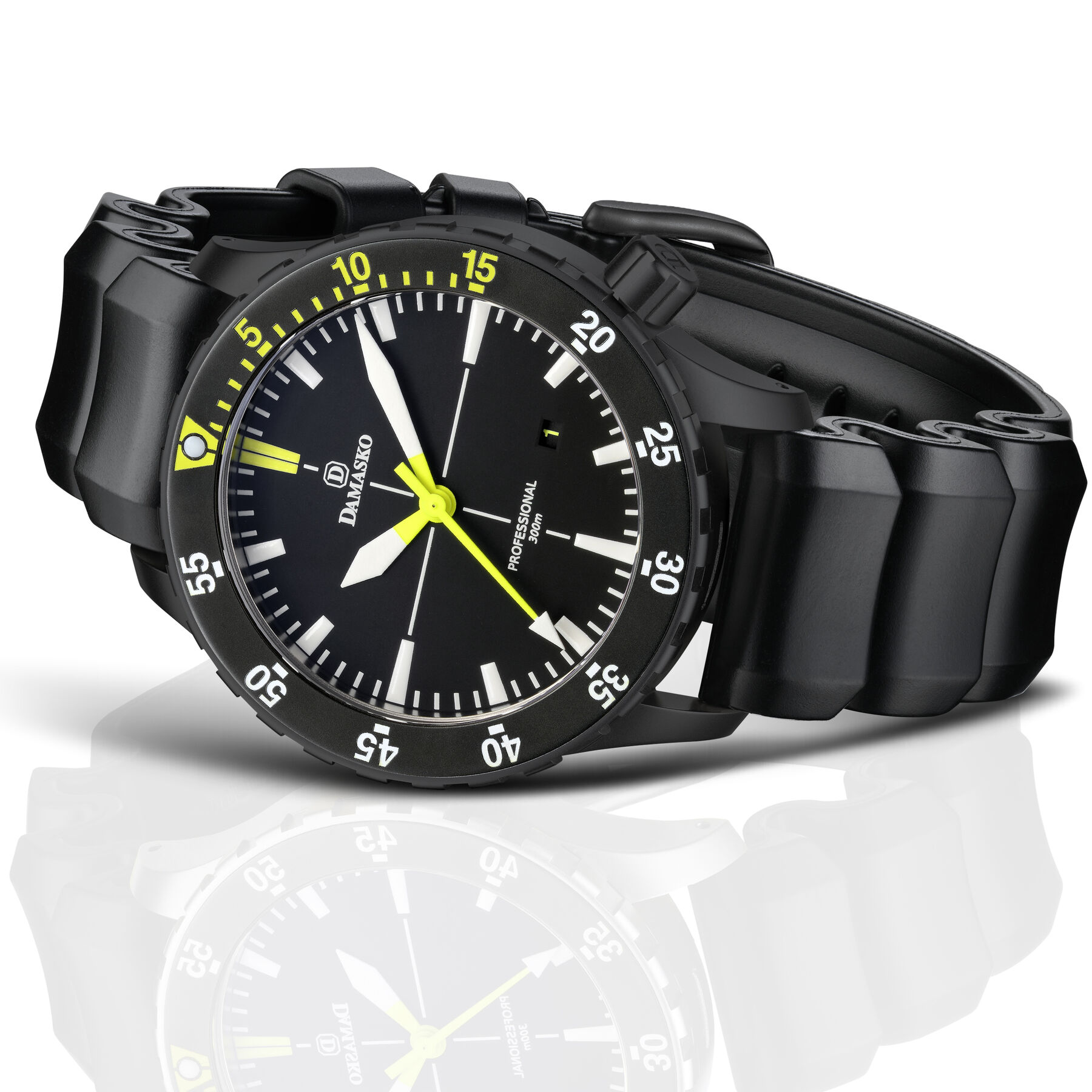 Damasko DSub10 Black Dive Watch | Australia Authorized Retailer - Monsoonal