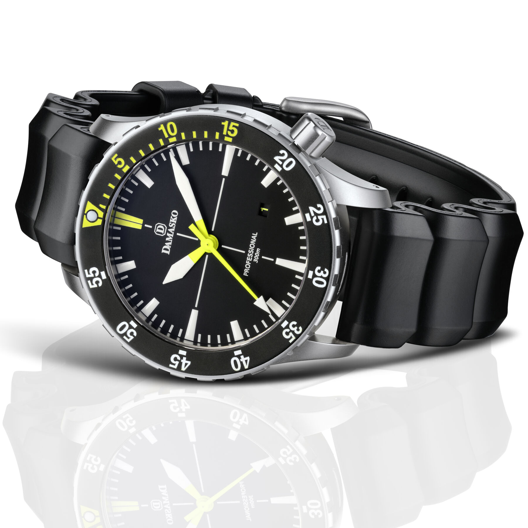 Damasko DSub10 Dive Watch | Australia Authorized Retailer - Monsoonal